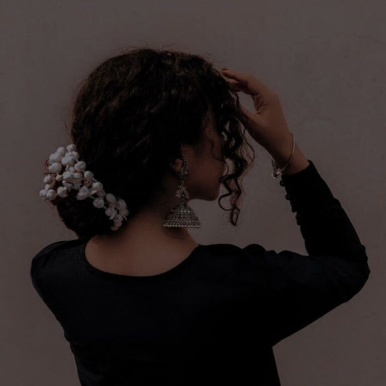 451+ Best Stylish Cute Girls Pic for Dp 2024