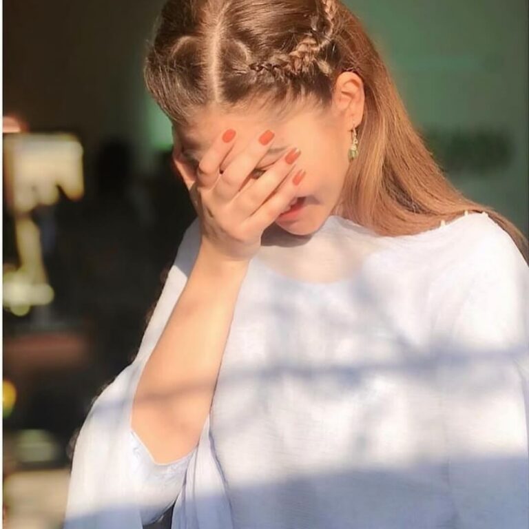 451+ Best Stylish Cute Girls Pic for Dp 2024